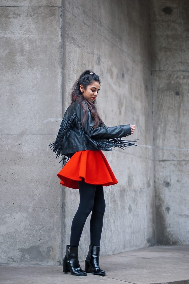 7 Street Style Outfit Ideas In Pops Of RED