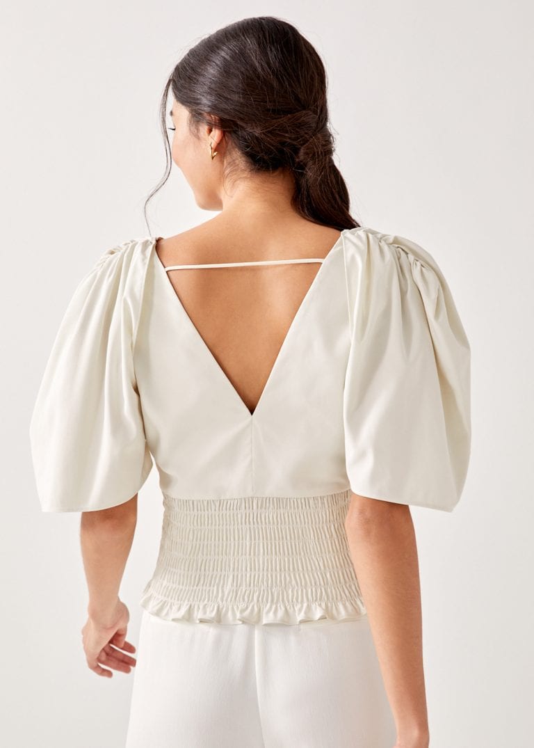 How To Wear Smocked Style Details With Confidence?