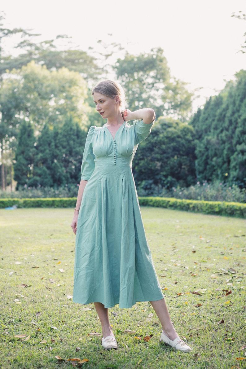 7 Tailored Dresses With Ultra Vintage Chic Feminine Details « THE ...