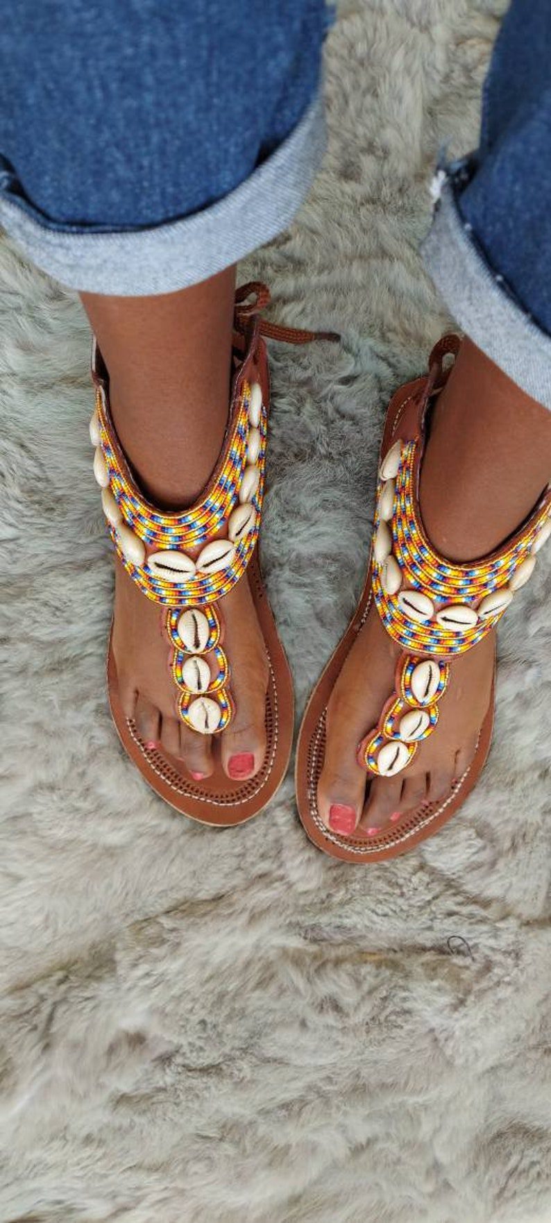 10 Shell Sandals For Memorable Feet At The Beach
